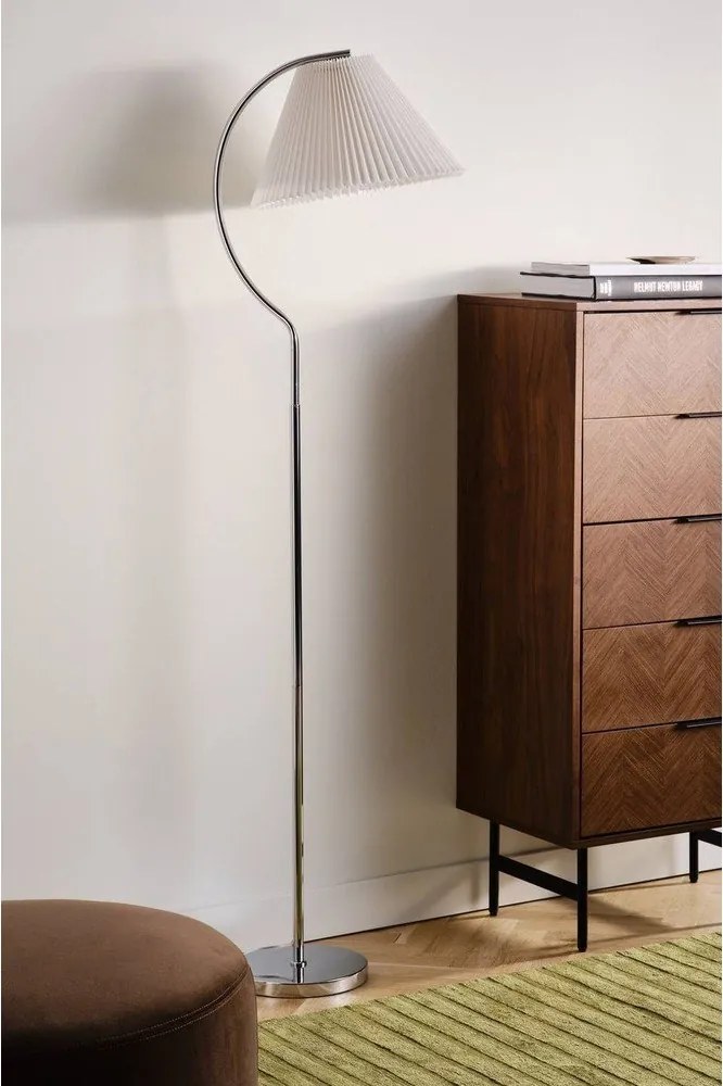 Bílá/v leskle stříbrné barvě látková stojací lampa (výška 165 cm) Celie – Jotex