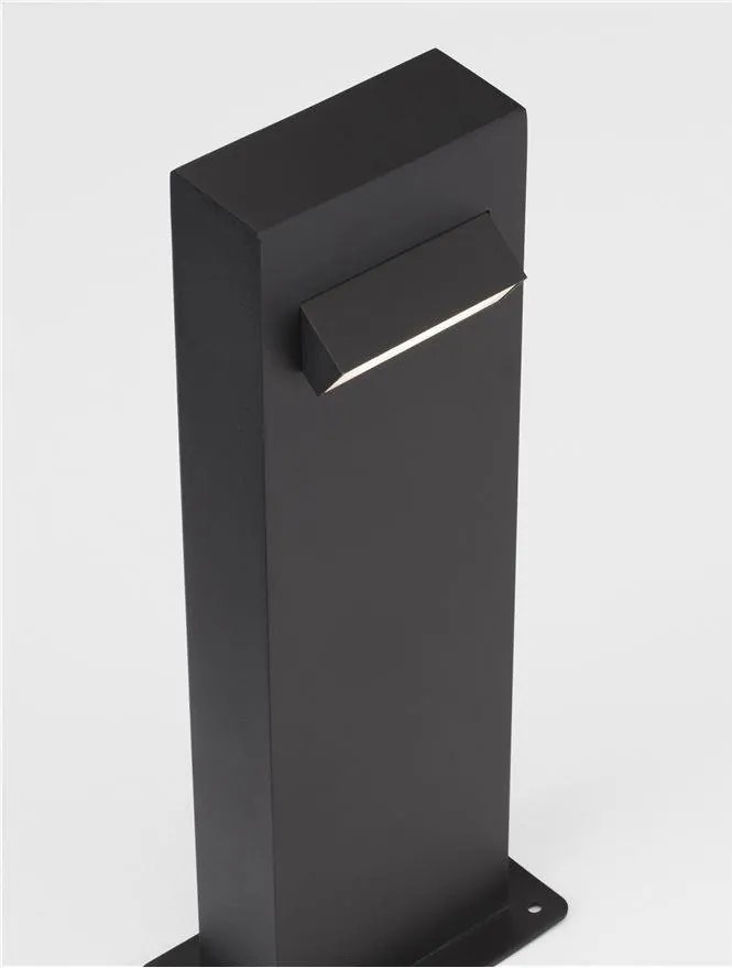 NV 9020921 Venkovní sloupkové svítidlo ZELDA černý hliník a akrylový difuzor proti oslnění LED 6W 3000K 100-240V IP65 - NOVA LUCE