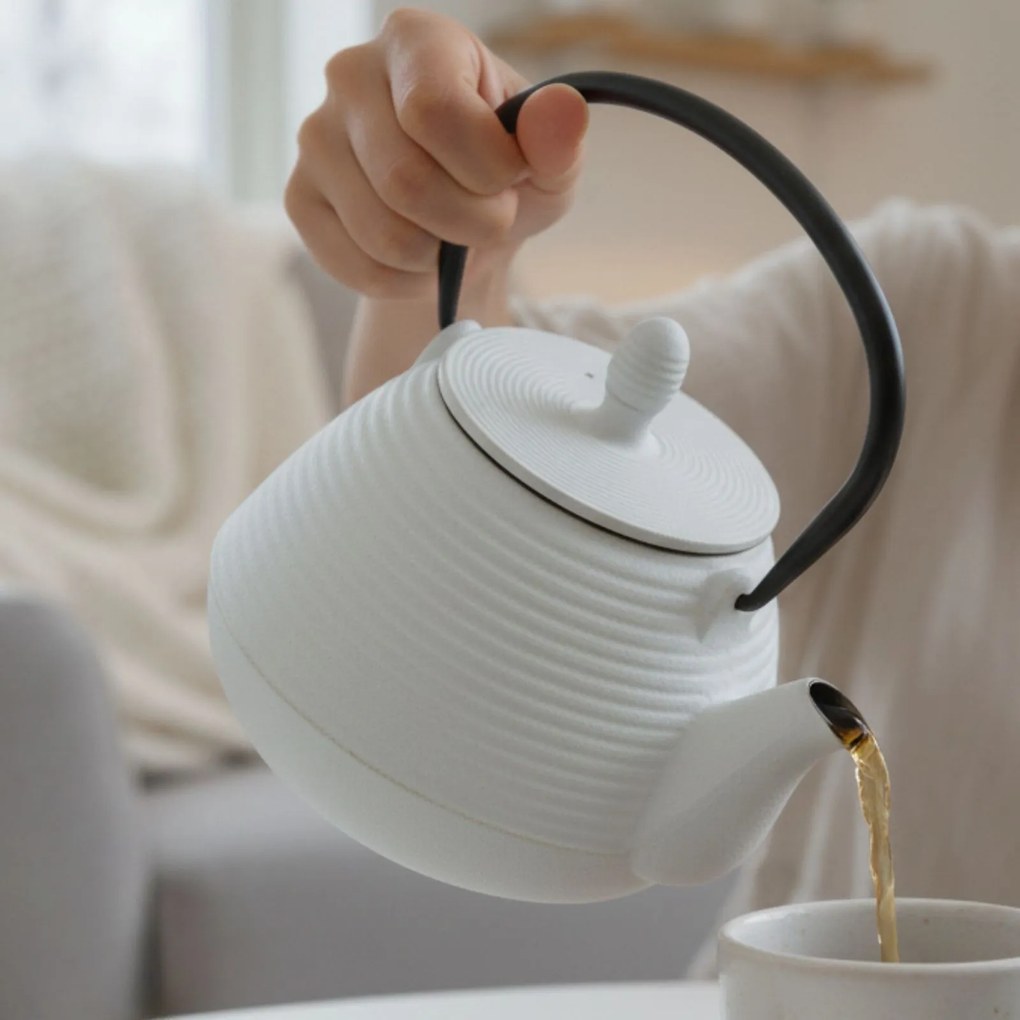 Litinová čajová konvice s filtrem YUKI, 1000 ml