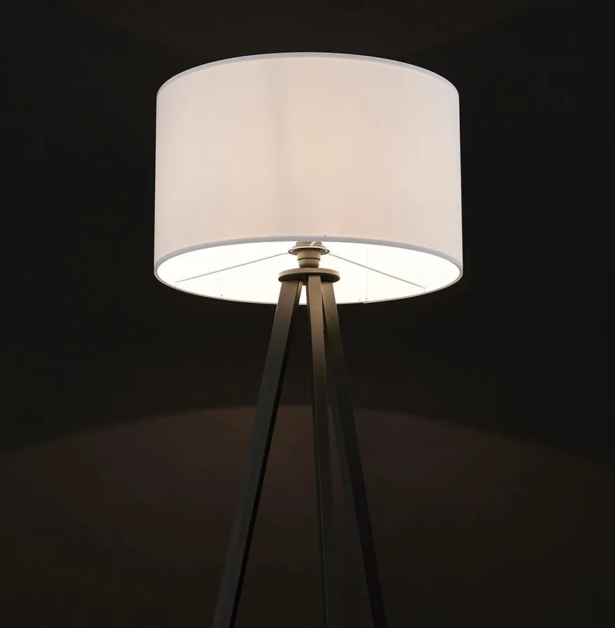 Kokoon Design Stojací lampa Trivet Barva: bílá/černá FL00370WHBL