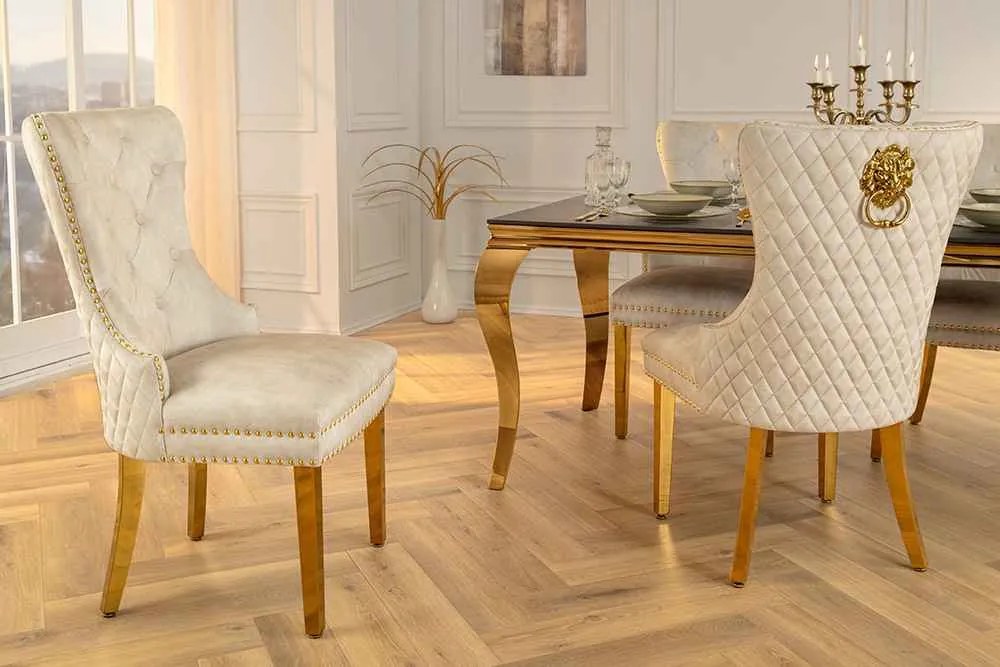 Designová židle Queen Lví hlava béžový samet - skladem