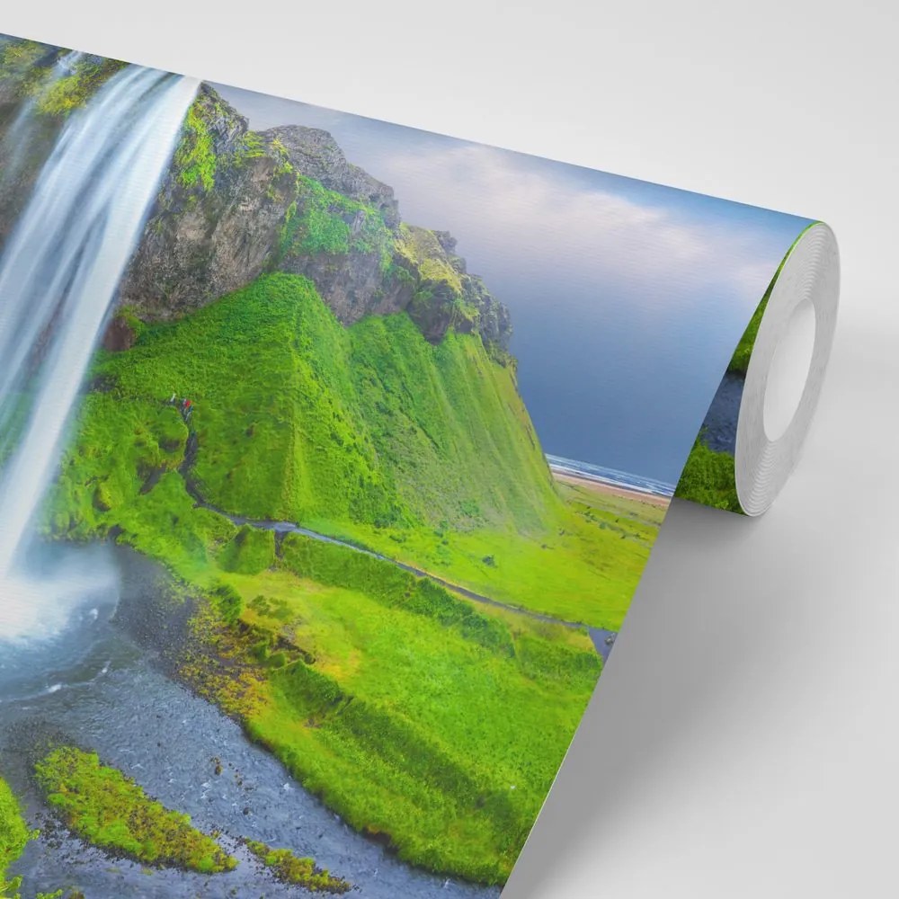 Samolepící fototapeta majestátní vodopád na Islandu