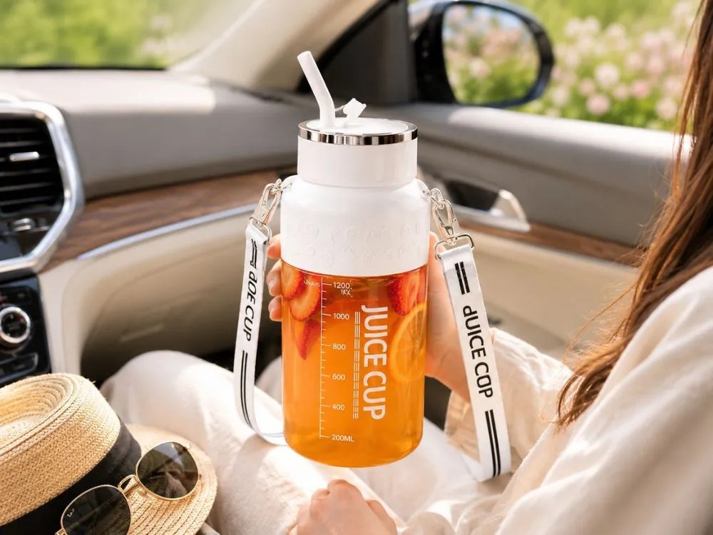 Verk Group Láhev s mixérem usb 1200 ml, hrnek na smoothie, šejker se slámkou a páskem