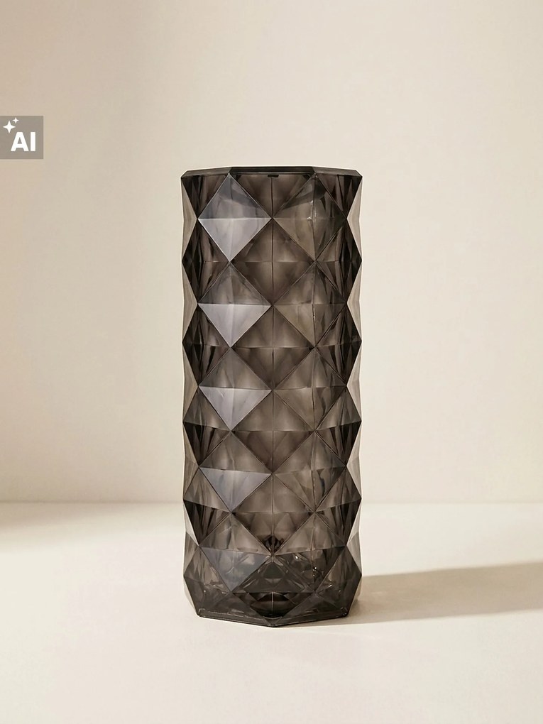 Sinsay - Dekorativní LED lampička s geometrickým reliéfem - černá