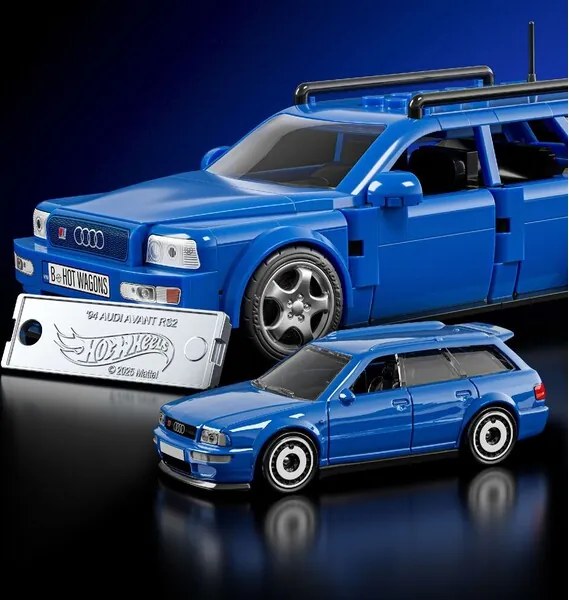 Mattel Brick Shop sestavitelný model Hot Wheels - 94 Audi Avant RS2 (Speed Series) Vícebarevná