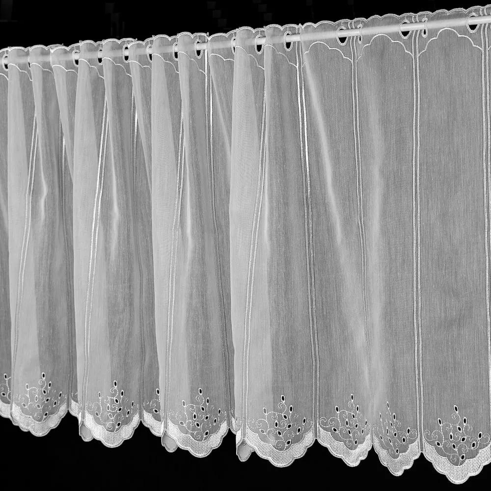 Českomoravská textilní vitrážová záclona, polyesterový batist V700 vyšívané oválky, s bordurou, bílá výška 60cm (v metráži)