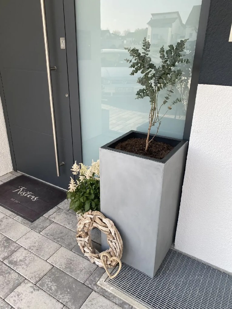 Hranatý květináč BLOCK, sklolaminát, výška 80 cm, beton design