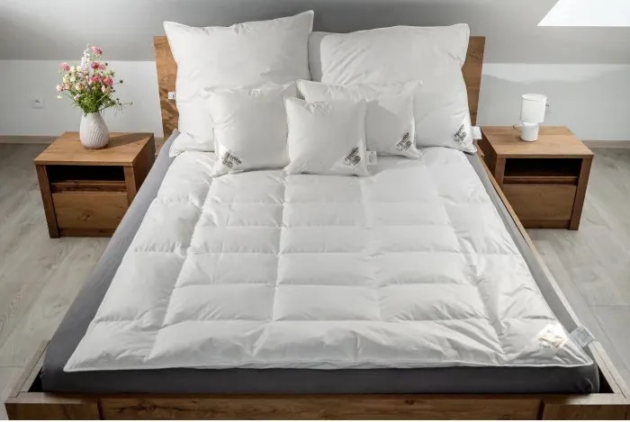 Termop Péřová přikrývka LUXUS Speciál - 140x200 cm - 100% prachové peří, 900g