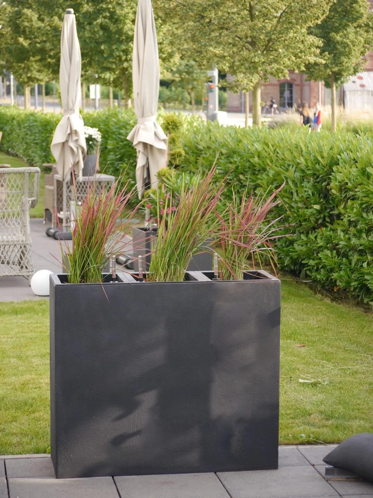Květináč ELEMENTO, sklolaminát – vzhled kamene, šířka 88 cm, antracit
