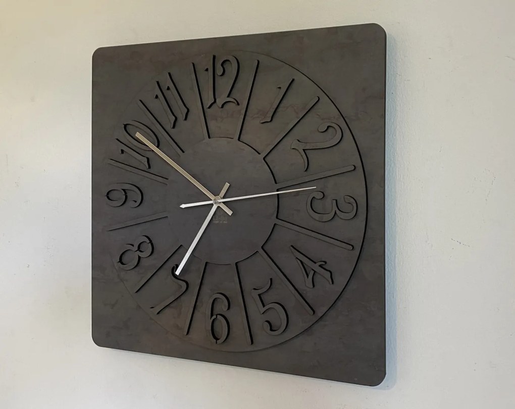 "Koláč" Dřevěné hodiny 40x40 cm provedení povrchu: bříza