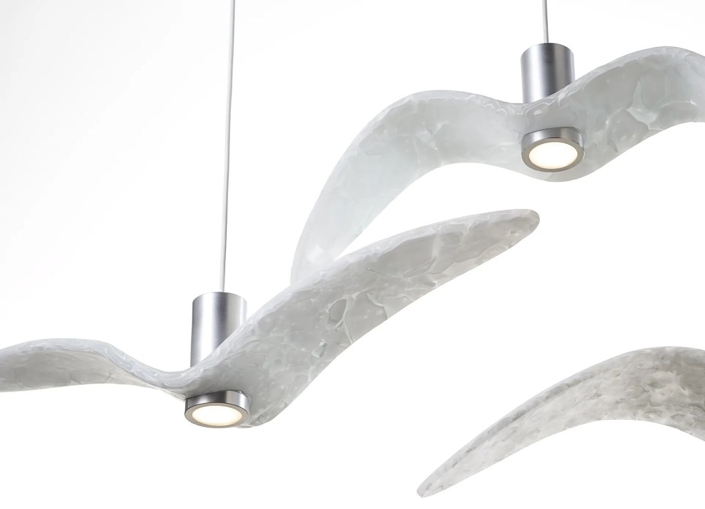 Brokis NIGHT BIRDS PENDENT závěsné svítidlo Brokisglass PC962 Barva skla: Opál - opálové sklo - masiv, Barva el. vedení: Textilní kabel -  světle šedý