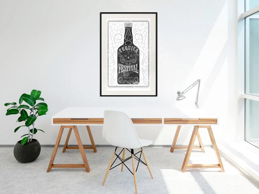 Plakát Tequila festival - černo-bílá dekorativní kompozice s lahvičkou alkoholu