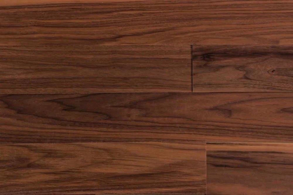 OŘECH 1000 (1000 x 100 mm) - velkoformátový dřevěný obklad 2D Broušený - olejovaný