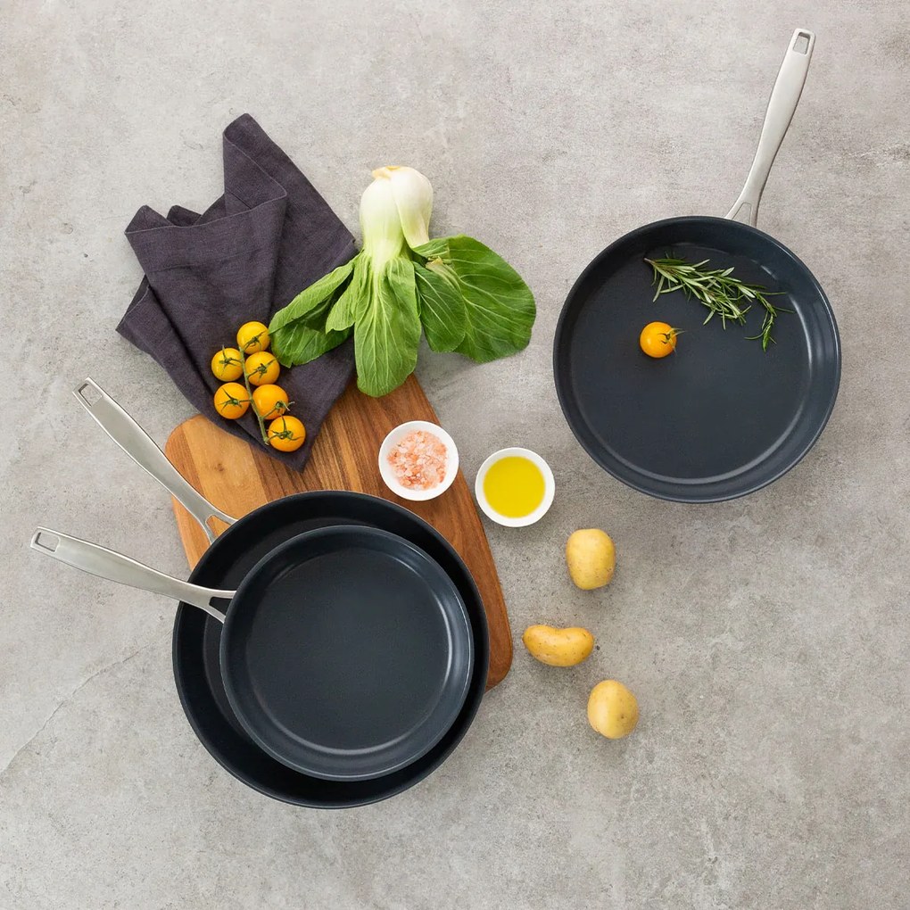 Pánev s titanovým povrchem Ø 28 cm V: 5,5 cm – Sirius Terra Multi-layer Lunasol - 601207