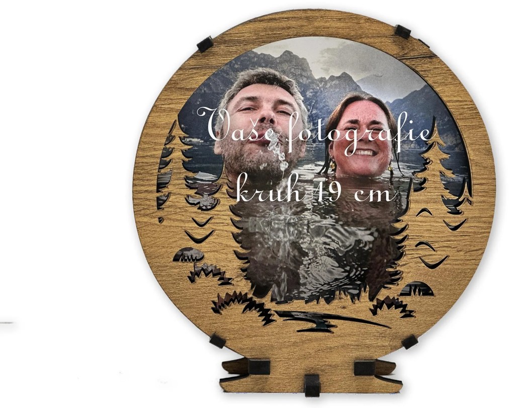 Li-Go Foto rámeček "V lese" 20x22cm bez podsvícení/s podsvícením provedení povrchu: ořech, varianta foto rámečku: jednoduchý bez podsvícení
