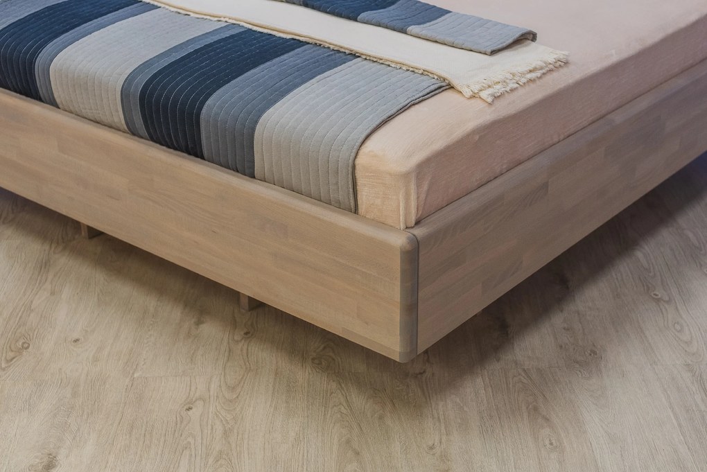 Masivní postel FENIX - Solwo Design Dřevo a odstín oleje: BUK Cink - Olej odstín BO102, Rozměr spací plochy: 240x200