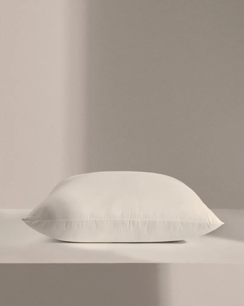 Polštář 70x70 cm Fluff – Kave Home