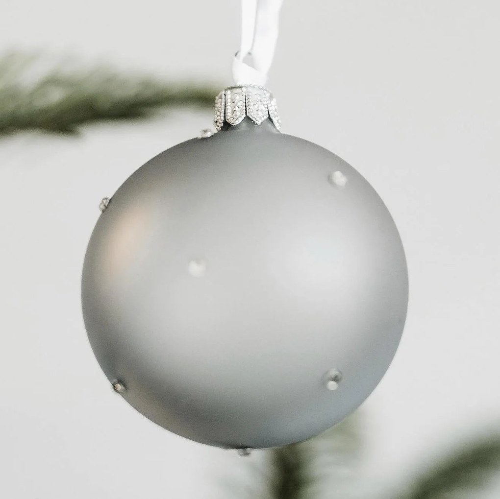 GLASSOR Skleněná vánoční baňka Stones Grey - 6 cm, šedá barva, sklo