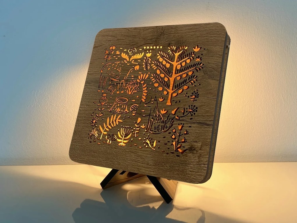 Li-Go "Les s liškou"  lampa 19x19cm provedení povrchu: dub světlý