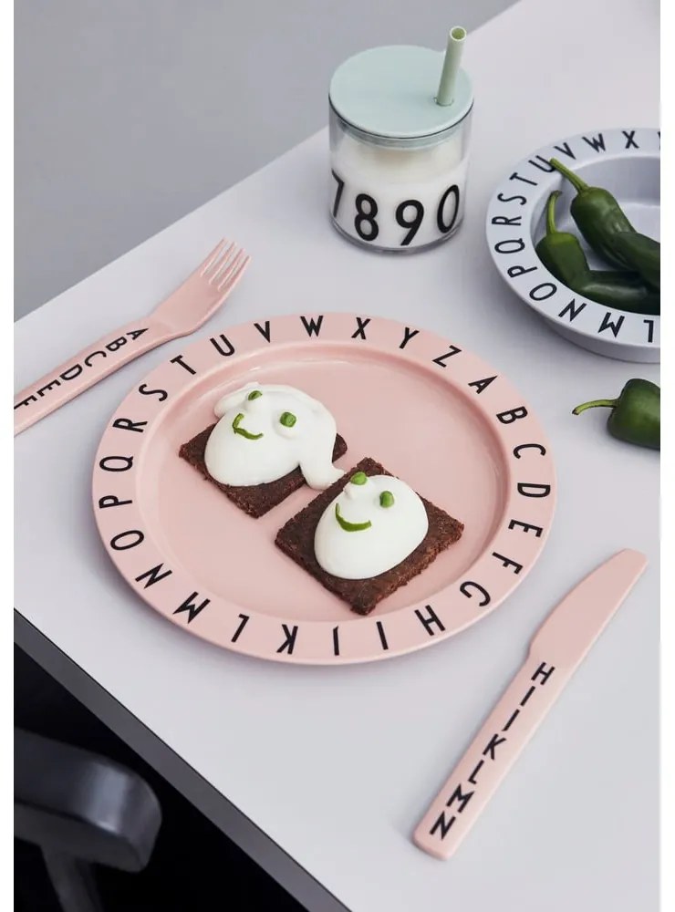 Béžový dětský talíř Design Letters Eat &amp; Learn, ø 20 cm