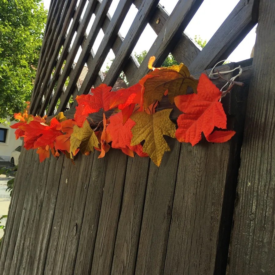 3D umělá podzimní girlanda listy 180 cm, plast IP 44