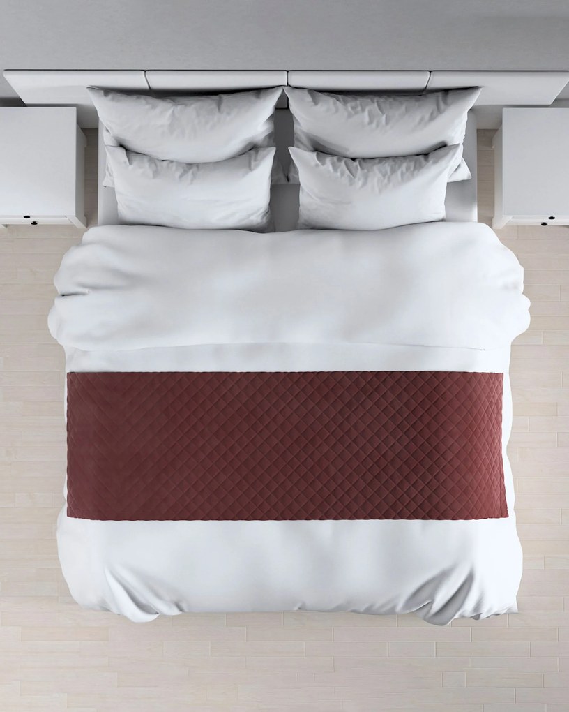 Hotelový přehoz – běhoun Velvet 60x200 cm barva červená látka lesklé, sametová