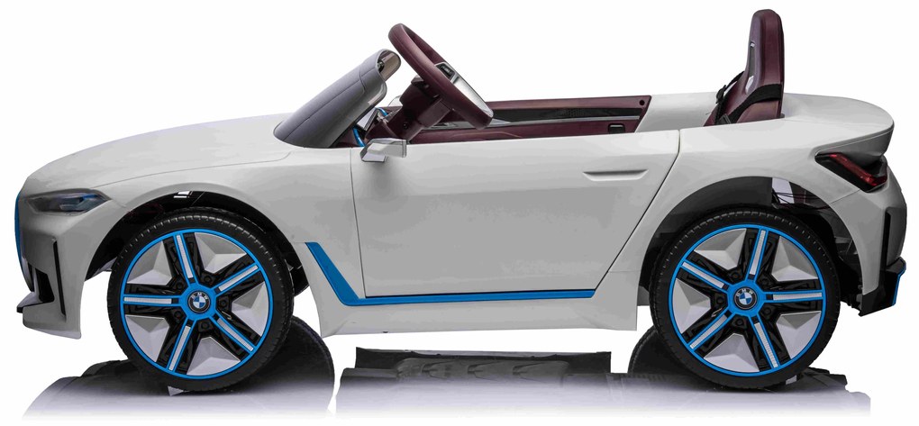 Elektrické autíčko BMW i4 bílé