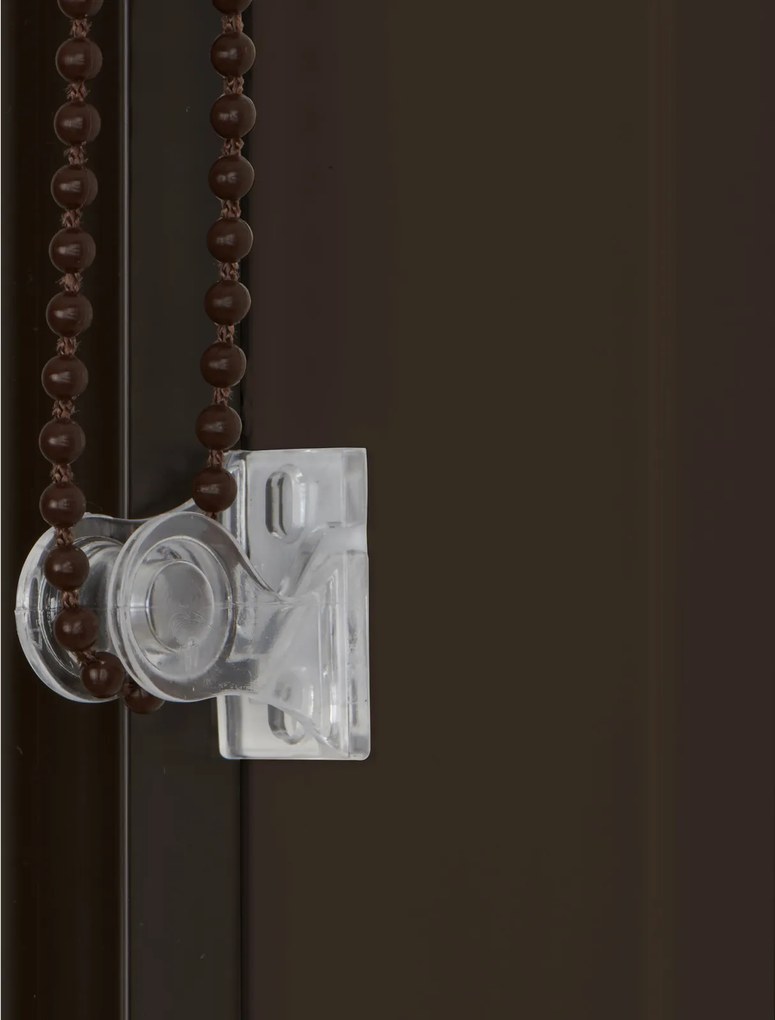 Dekodum Roleta den a noc v hnědé kazetě soft, barva látky Ecru Šířka (cm): 131, Výška (cm): Balkonová (do 200 cm), Strana mechanismu: Práva