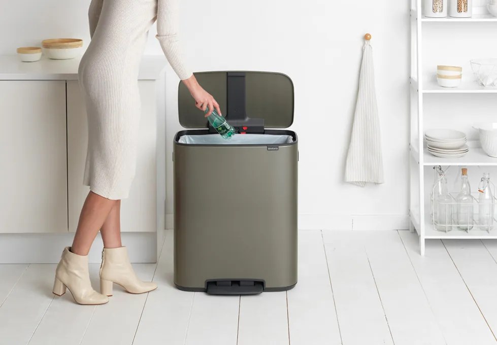 Brabantia BO pedálový koš 60L platinová