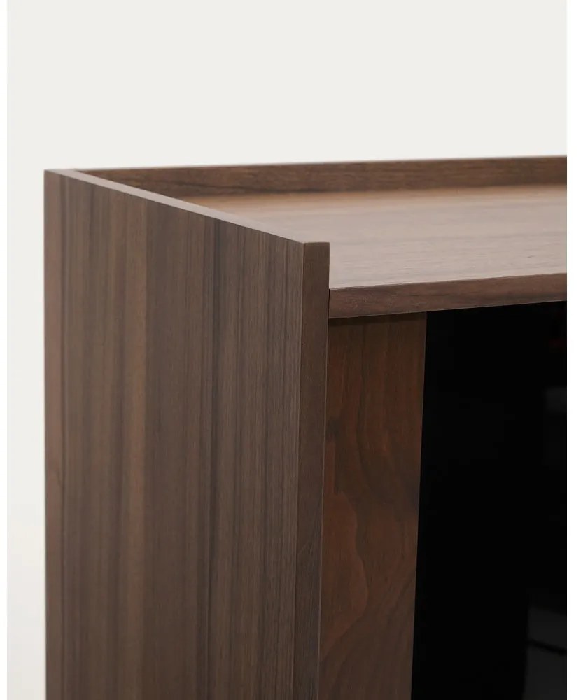Hnědá vitrína v dekoru ořechu 100x170x40 cm Onix – Kave Home