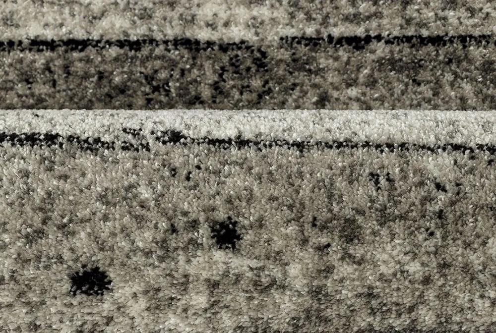 B-line  Kusový koberec Phoenix 3041-244 - 160x230 cm