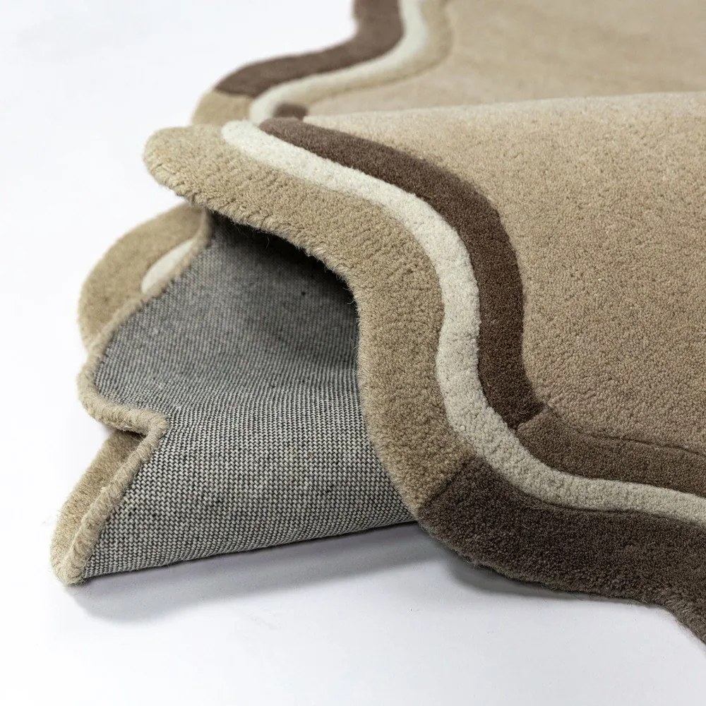 Ručně tkaný vlněný koberec v přírodní barvě 120x170 cm Leo Scallop – Flair Rugs