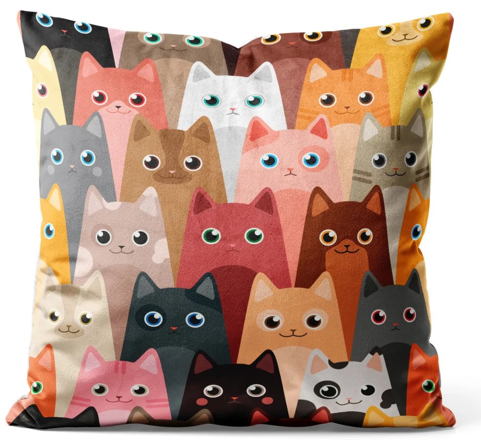 Dekorační velurový polštář Barevná zvířata - ilustrovaná kompozice s kočkami v různých barvách