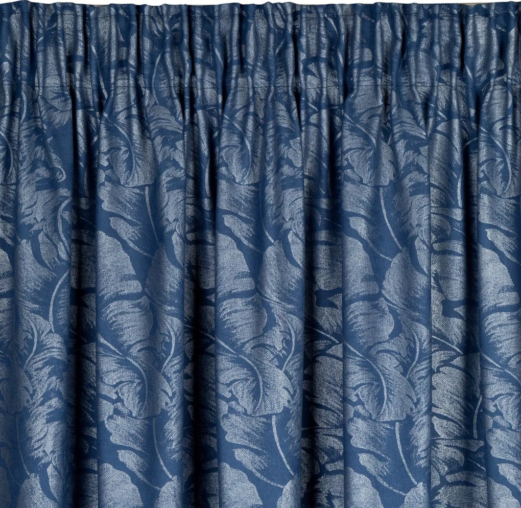 ZATEMŇOVACÍ ZÁVĚS NA PÁSCE SCARLET 135X270 CM NÁMOŘNICKÁ MODRÁ
