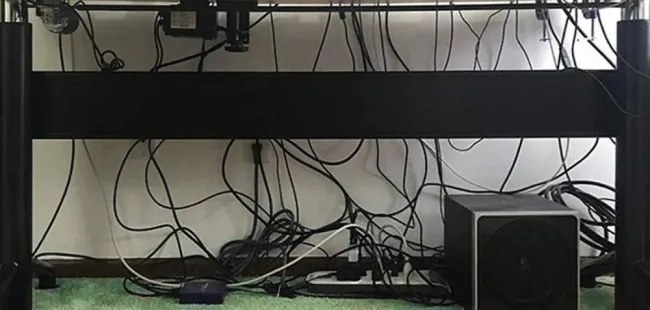 Organizér pro kabely černý / hnědý