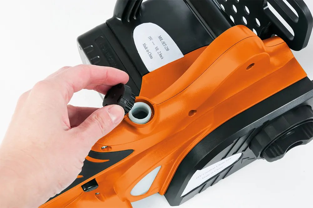 Profi Tools Aku řetězová pila ET1105