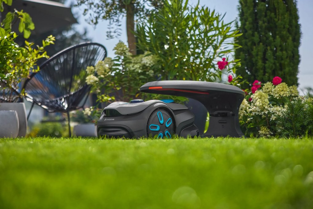GARDENA Robotická sekačka smart SILENO sense 600 m2