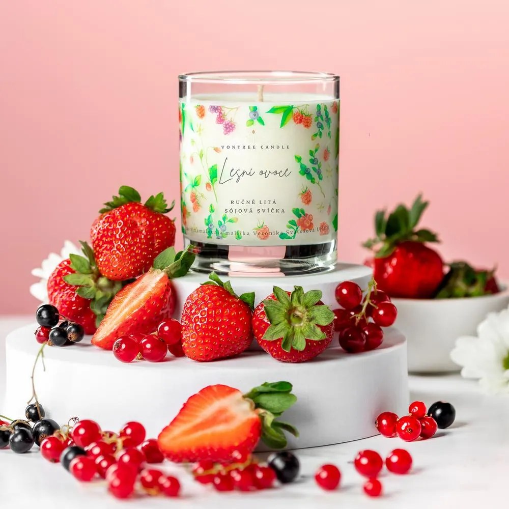 Sójová svíčka VONTREE CANDLE | Jahody, maliny a smetana | 175 g Typ víčka: Dřevěné víčko