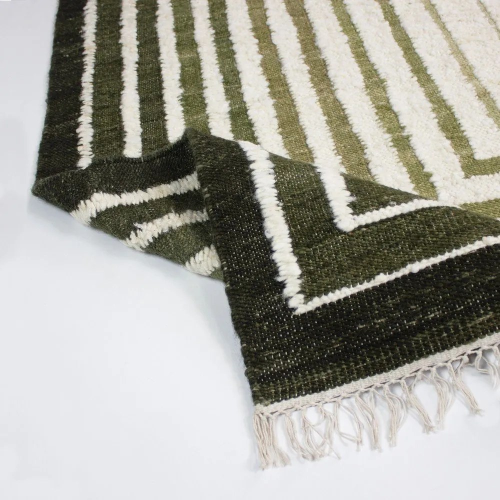 Zelený ručně tkaný koberec s příměsí vlny 160x230 cm Boucle Frame – Flair Rugs