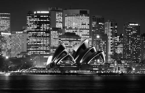 Luxusní vliesové fototapety Sydney - černobílé, rozměr 418,5 cm x 270 cm