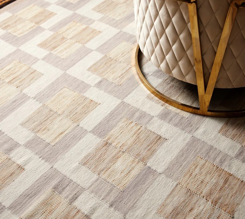 Diamond Carpets India, Ručně vázaný kusový koberec Dante DESP P90 Marble Gold, 160x230, béžová, ložnice
