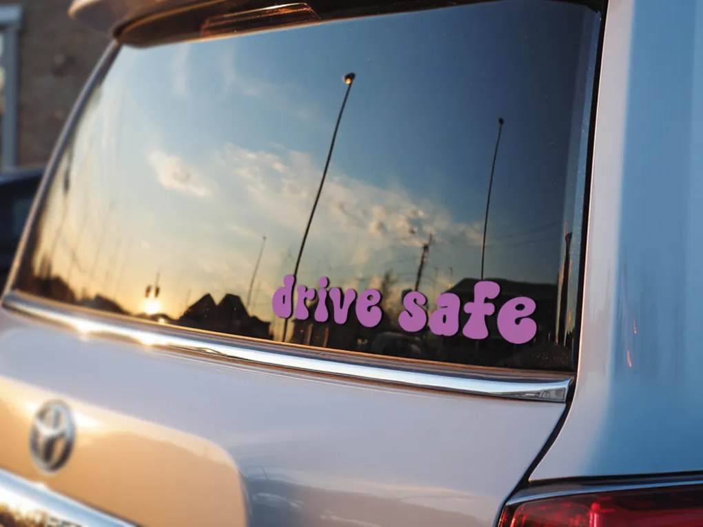 Samolepka na zrcadlo S37 – Drive safe