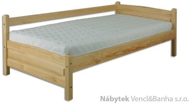 dřevěná jednolůžková postel z masivního dřeva LK132 pacyg