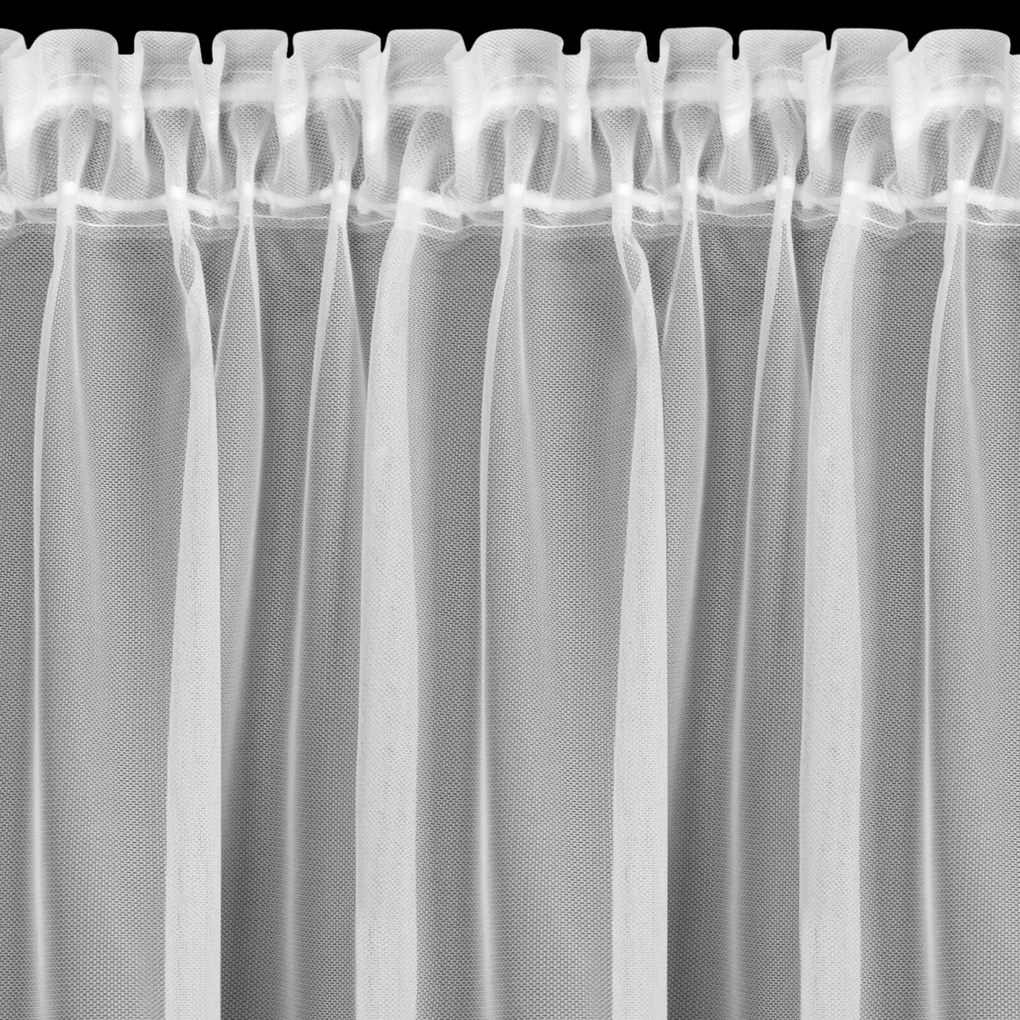 KRÁTKÁ ZÁCLONA NA PÁSCE FELICIANA 150X70 CM KRÉMOVÁ