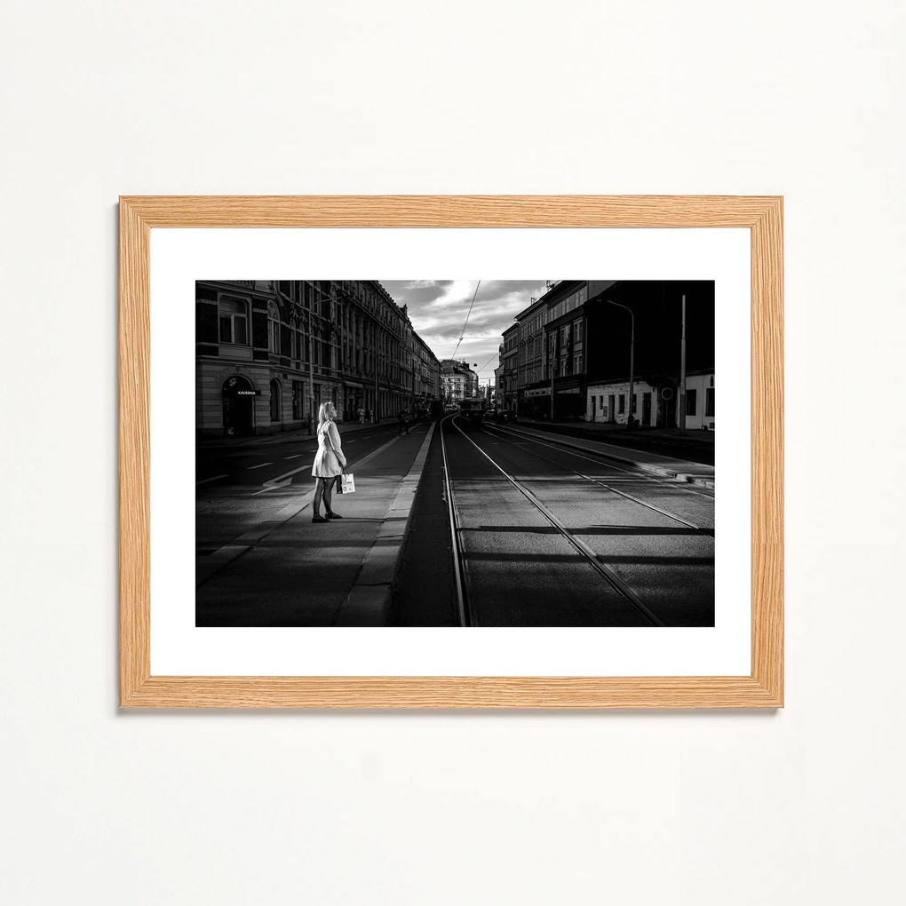 Ondřej Trojan | Čekání Rám: Černý, Velikost: 20 x 30 cm