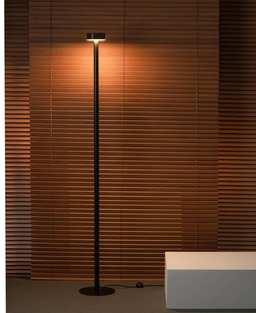 Stojací lampa LED Milan Peak Lane černá 170 cm