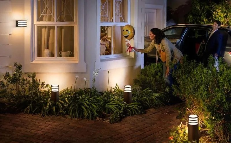 PH 17402/93/P0 Hue White Venkovní sloupkové svítidlo Philips Lucca 17402/93/P0 antracitové, 2700K, 40cm - PHILIPS HUE (915005561301)