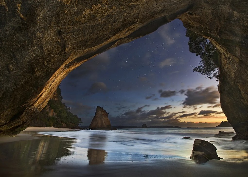 Fototapeta na míru Zátoka Cathedral Cove | Vliesová fototapeta na zed' | DFTNXXL3000