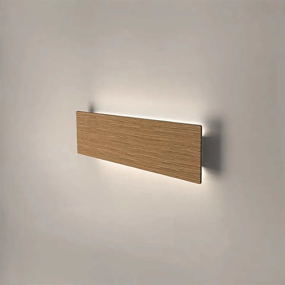 Nástěnné dřevěné svítidlo lineární woodLED Liiny  Nástěnné dřevěné svítidlo lineární Woodled Liiny Délka: 680 mm, Dřevodekor: Dub Světlý
