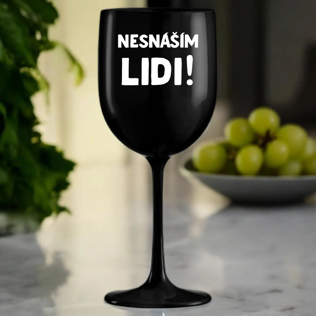 Ahome CZ Sklenice na víno - Nesnáším lidi Vyberte barvu: Černá